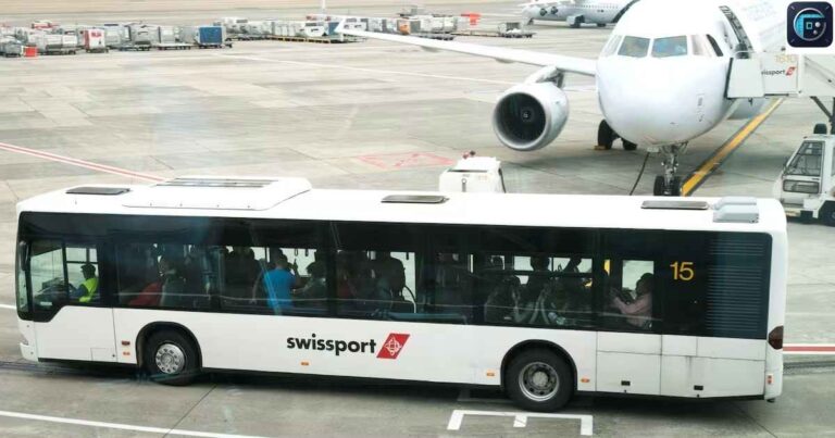 How Long Is 30 Feet? 13 Real-Life Examples to Visualize This Length